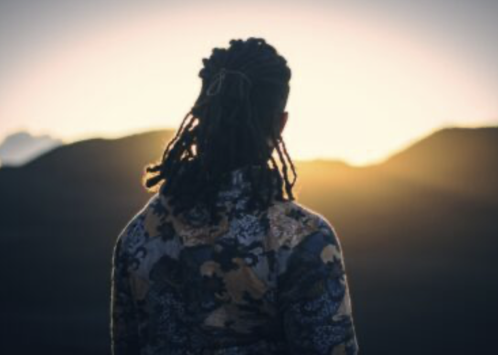 Sungazing and its Effects on the Body | Kemetic App